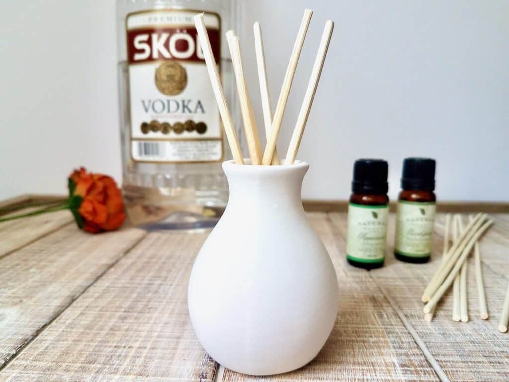 How to Make a Reed Diffuser for Your Home | We Three Shanes